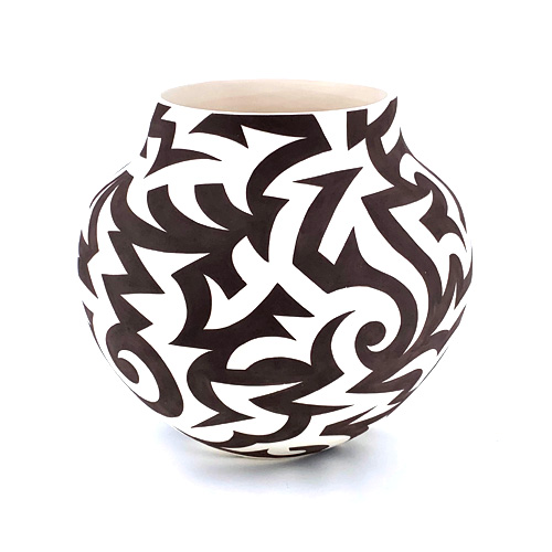 Pueblo Pottery by Eric Lewis (Acoma) - Parrot Clan